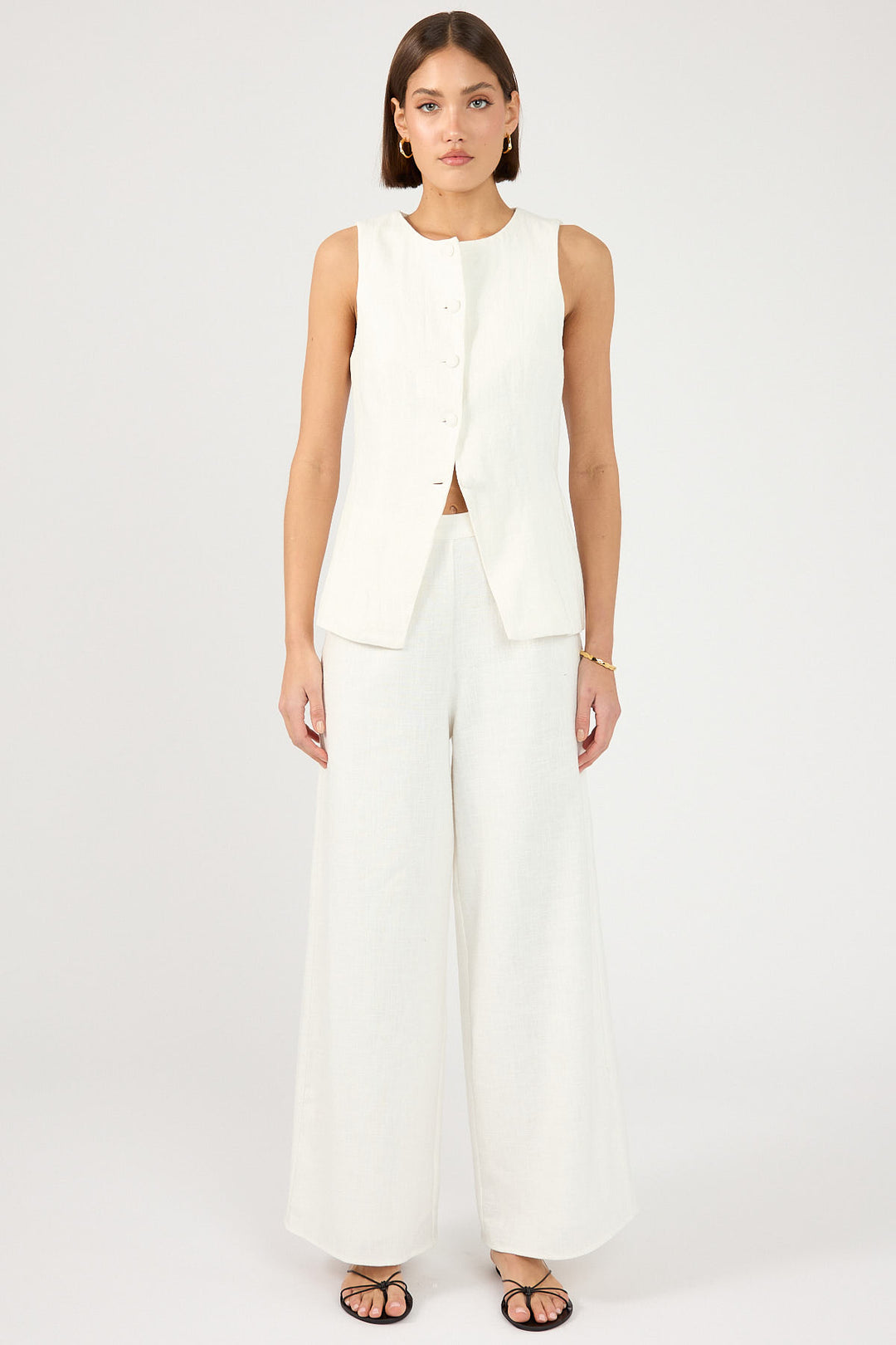 Perfect Stranger Menorca Long Line Vest White